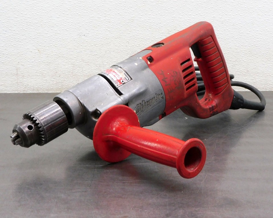 Milwaukee 1007-1 Corded Heavy Duty D-Handle Drill 1/2" 0-600 RPM 7A ...