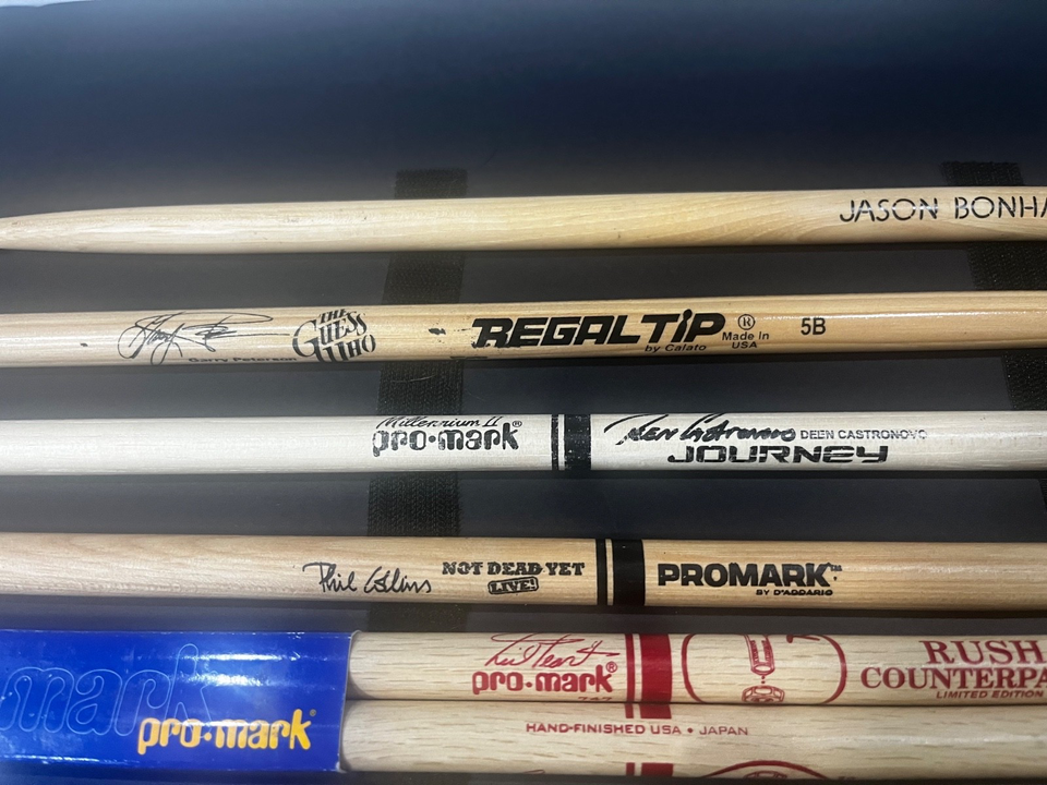 PHIL COLLINS Not Dead Yet Tour Live 2018 Drumstick #4-Signed ProMark ...