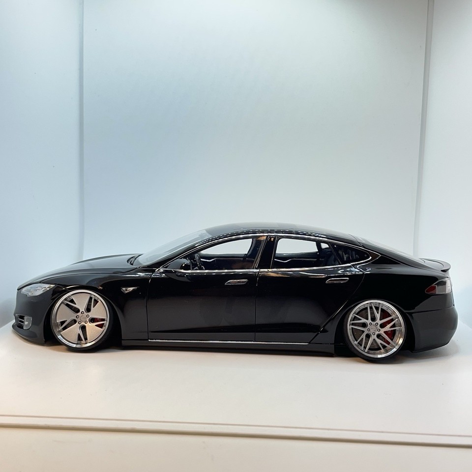 1:18 Tesla Model S Modified Diecast – Black Sedan | Custom Lowered | eBay