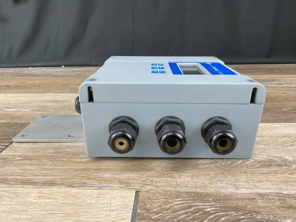 BadgerMeter FLANGED M2000 Mag Converter Mag Detector Head Flowmeter DN ...