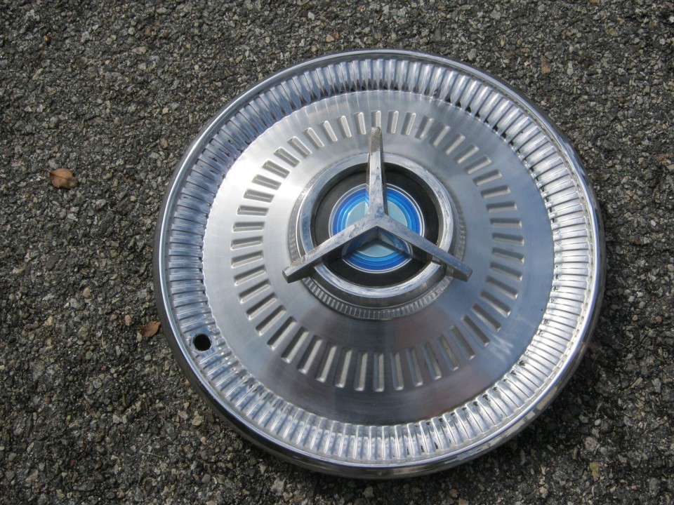 One factory original 1964 Ford Fairlane 14 inch spinner hubcap wheel ...
