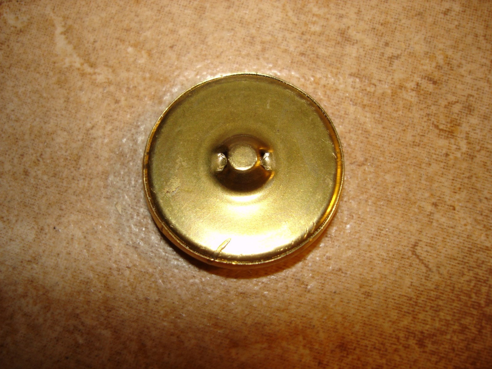 Vintage metal button with metal sewing machine | eBay