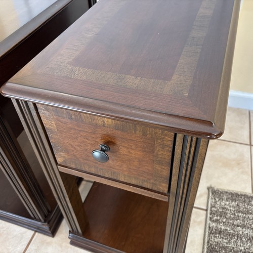 Pair Signature Design by Ashley Contemporary Breegin Chairside End ...