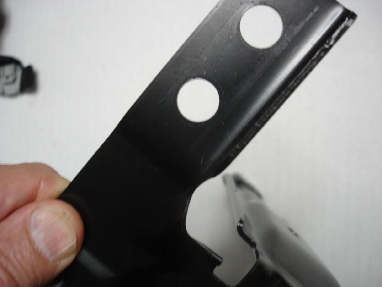 MERCEDES-BENZ FRONT BOTTOM RIGHT MOUNTING CONSULE A 1676262400 | eBay