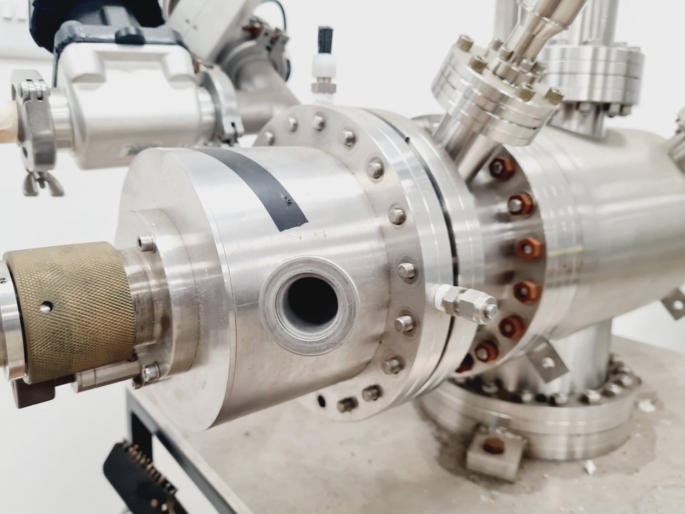 ABB Extrel Mass Spectrometer Quadruple Mass w Pumps, Chiller & Various ...