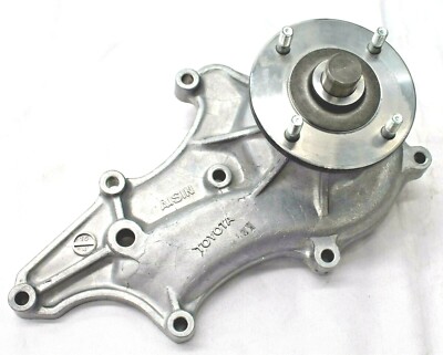 TOYOTA HILUX WATER PUMP 22R RN# 70 SERIES CRUISER RJ70 GENUINE ...