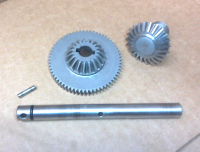 VINTAGE Bevel Pinion Center Gear & Hub Gear from a HOBART KitchenAid ...