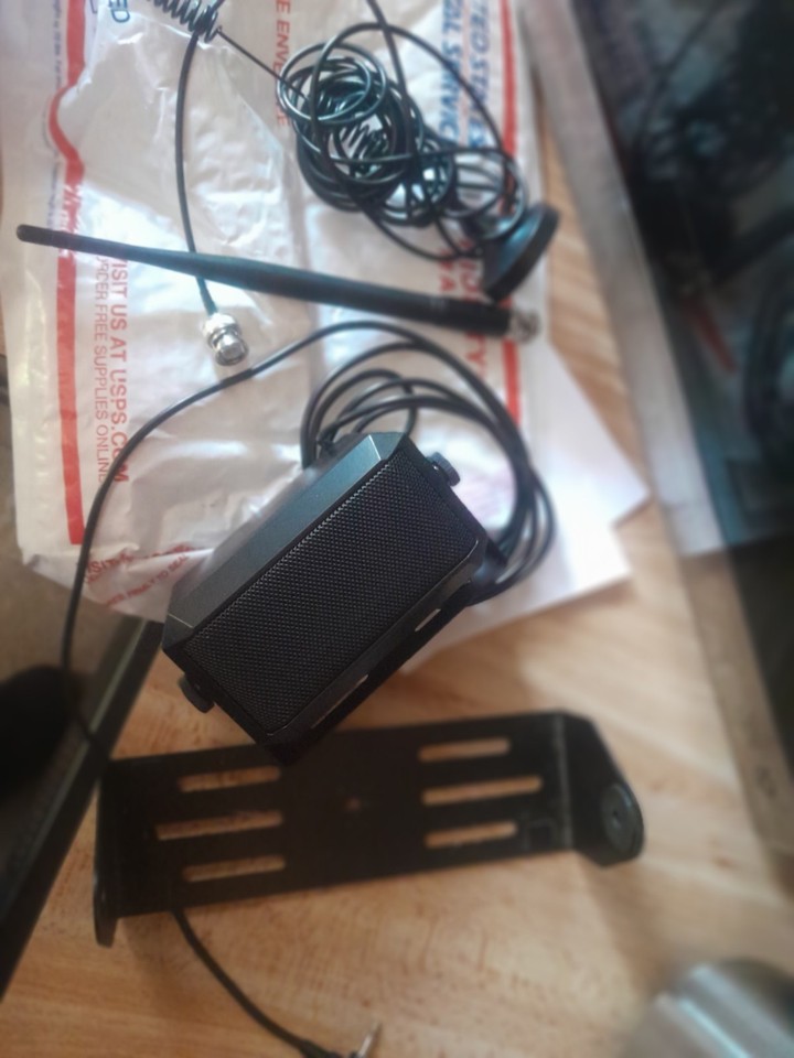 Uniden Bearcat BCD996T P25 Digital Police Scanner With Stock And Mobile ...