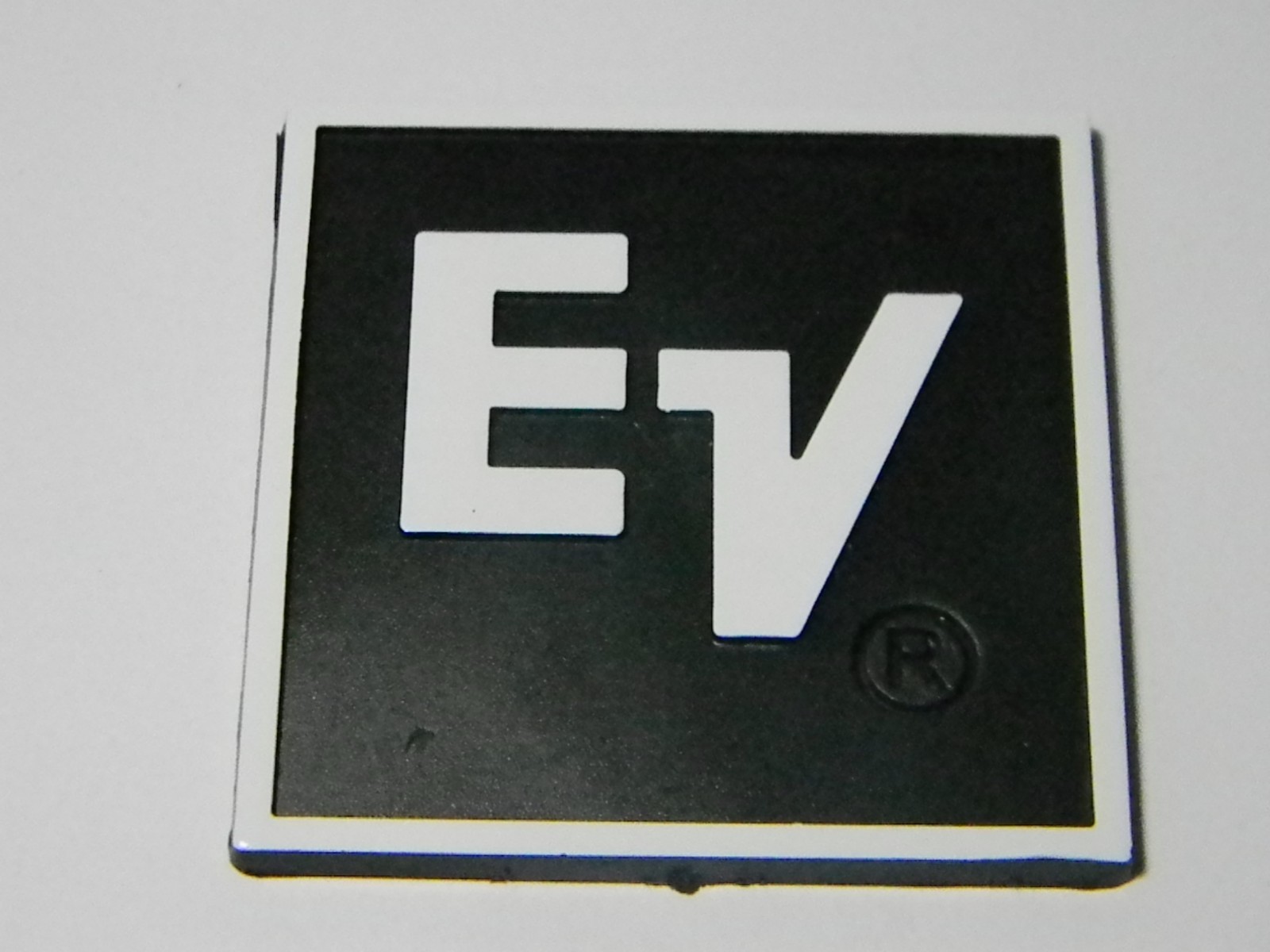 4pcs Replacement EV Badge Emblem Logo 50mm Plastic Aftermarket | eBay