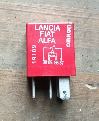 Fiat Alfa Lancia (09-17) 4-Pin Red Relay 34F231002 Omron 1/11299/85 12V ...