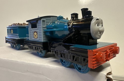 Thomas & Friends Trackmaster Motorized Ferdinand Engine & Tender , 2010 ...