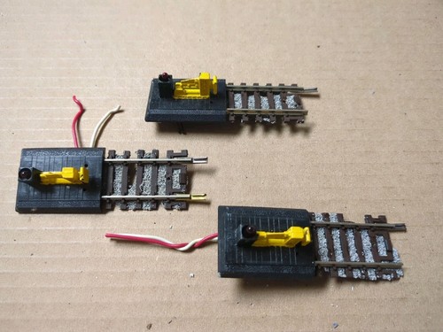 Lot of 3 HO Scale ATLAS LIGHTED Track Bumpers Used Untested With Track ...