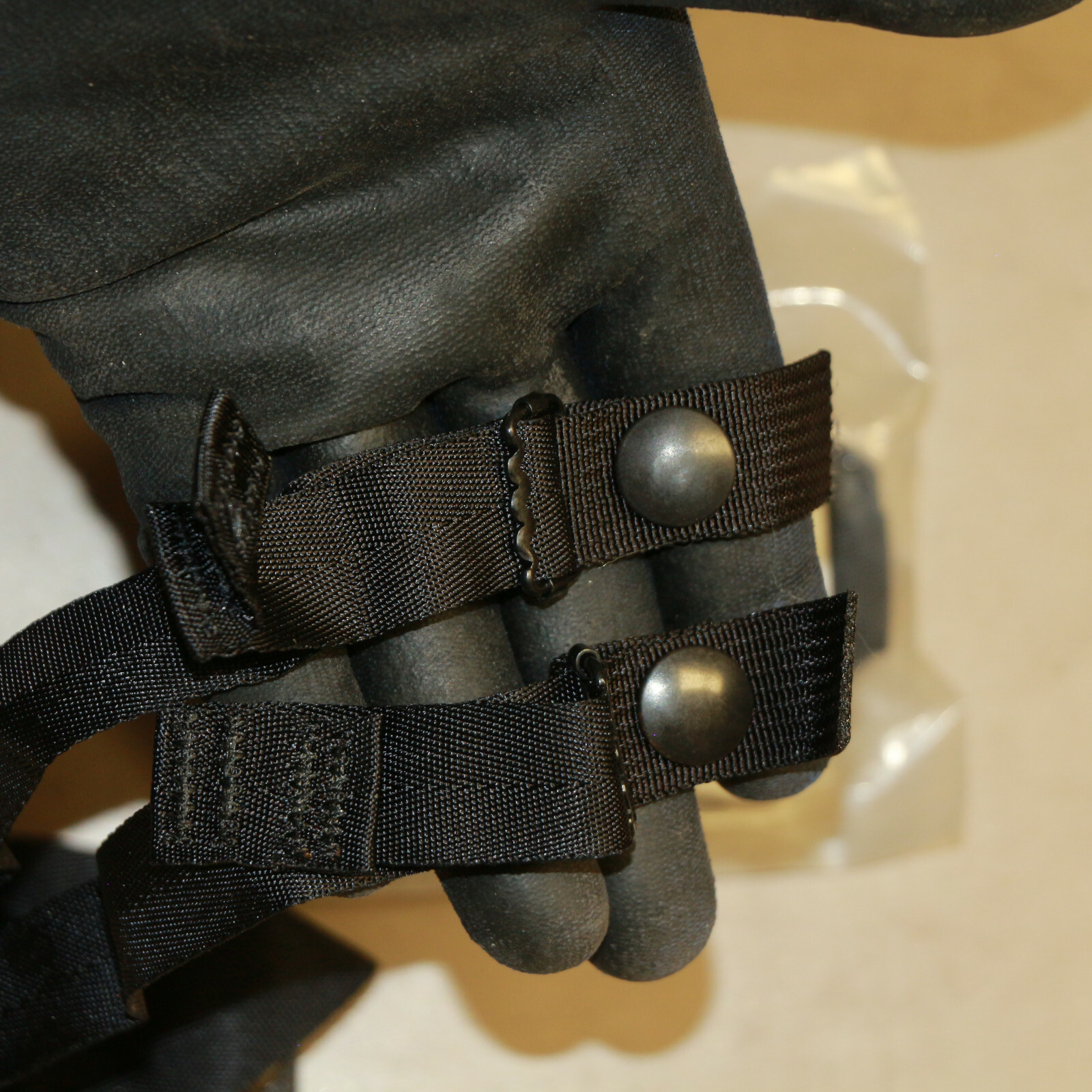 Helmet/Nightvision Retention Chin Strap NSN 5855-01-283-2870 NEW Black ...