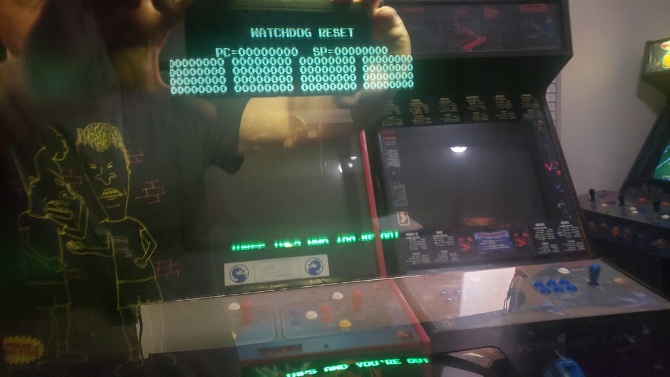 AREA 51 ARCADE MACHINE by ATARI 1995 With CRT MOSTLY WORKING *NEEDS TLC ...