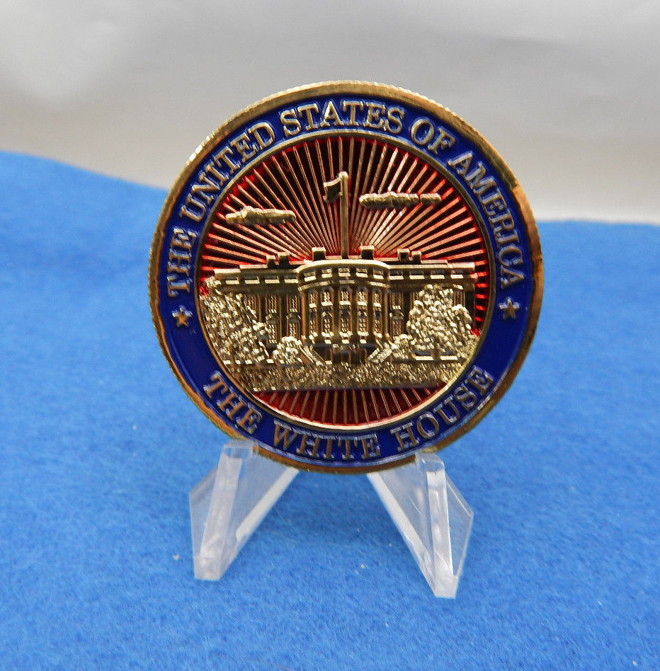 THE WHITE HOUSE Challenge Coin 1.50" Diameter-BEAUTIFUL GOLD, RED ...
