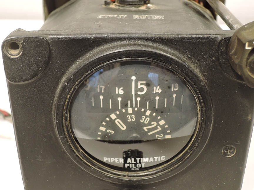 PIPER MITCHELL ALTIMATIC AIRCRAFT AIRPLANE ALTIMETER AUTO PILOT ...