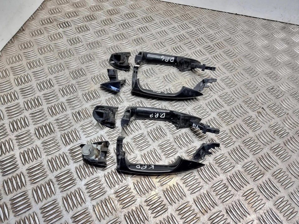 MERCEDES-BENZ M W166 Türaußengriff vorne links A2047600170 A2047660125 ...