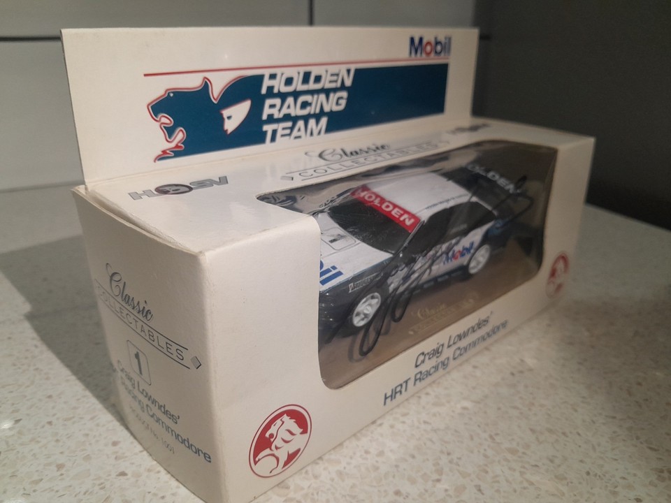 ** 1:43 CRAIG LOWNDES -HRT 1996 VR COMMODORE- SIGNED V8 SUPERCAR ...