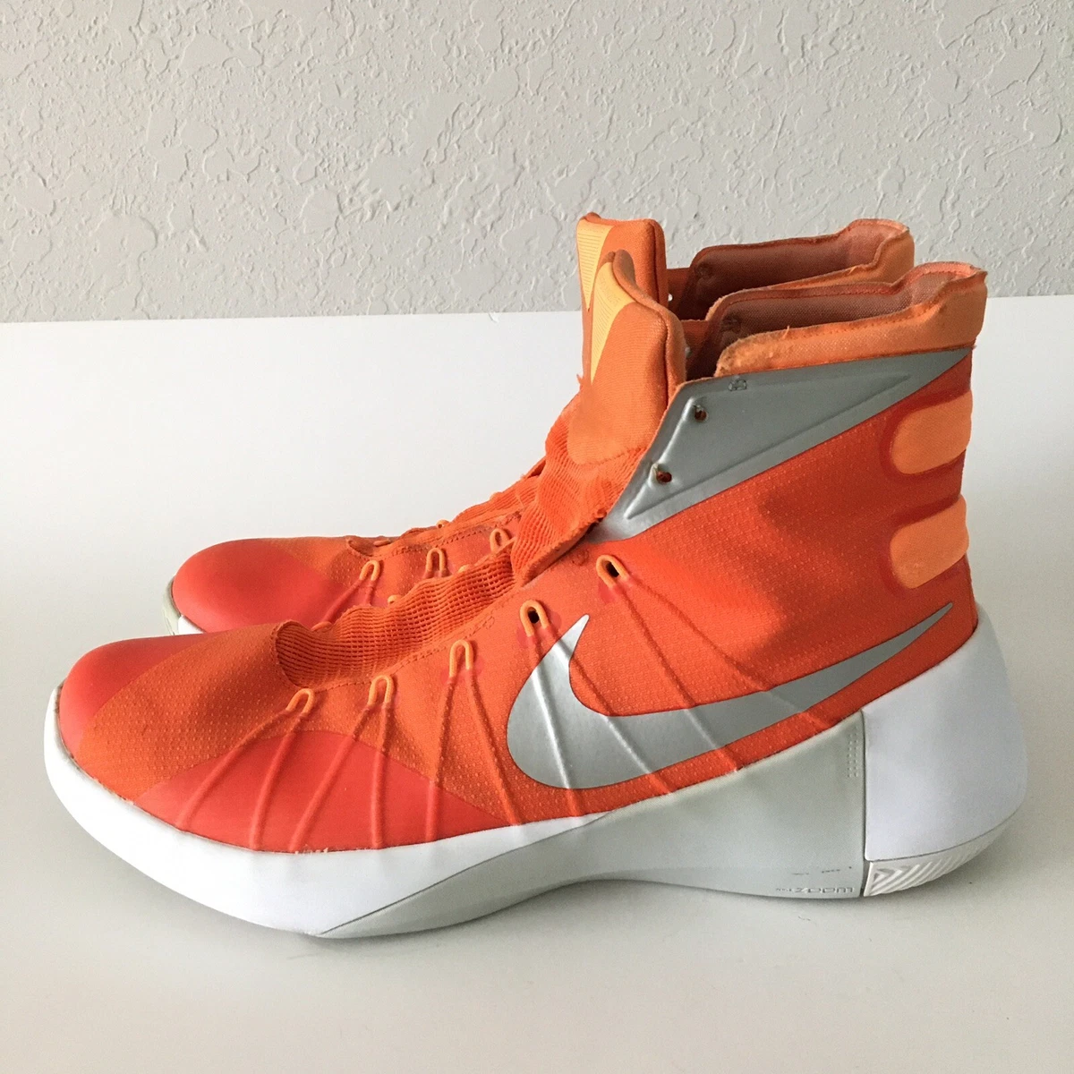 Hyperdunk 2022 Orange