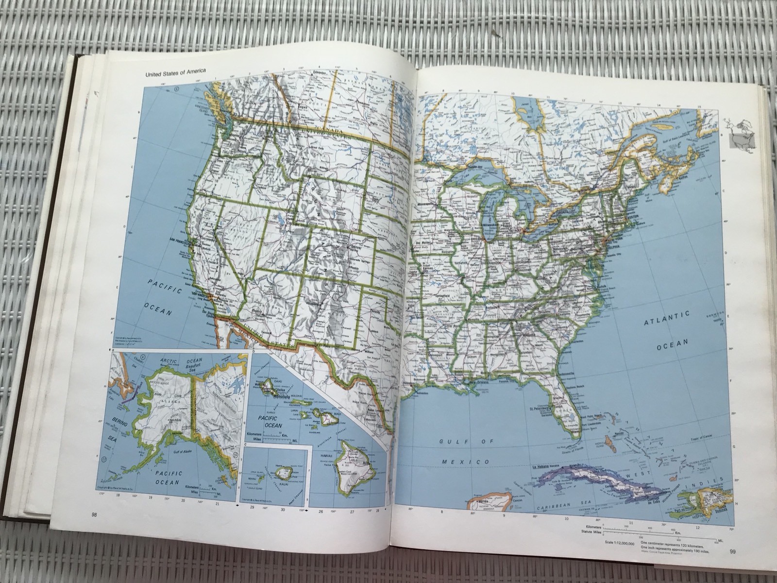 Today's World : A New World Atlas from the Cartographers of Rand ...