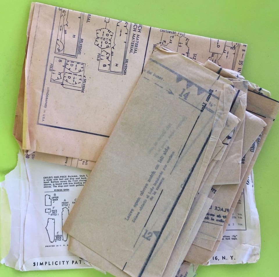 Vintage 1940s Simplicity 2199 Child's One-Piece Pajamas Sewing Pattern ...