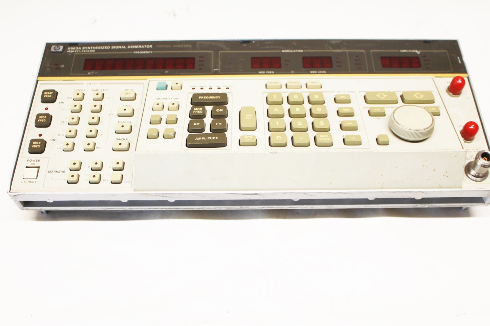 HP 8663A Synthesized Signal Generator 100 kHz - 2560 MHz Front Panel ...