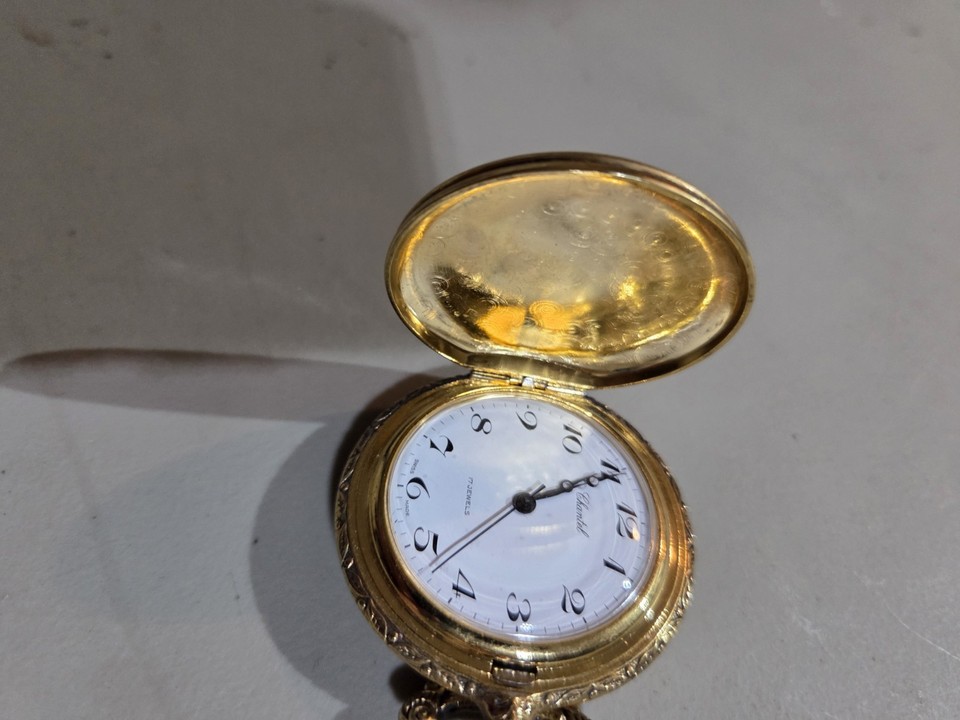 Chantel Pocket Watch Duck Hunting Dog 17 Jewels. Untested | eBay