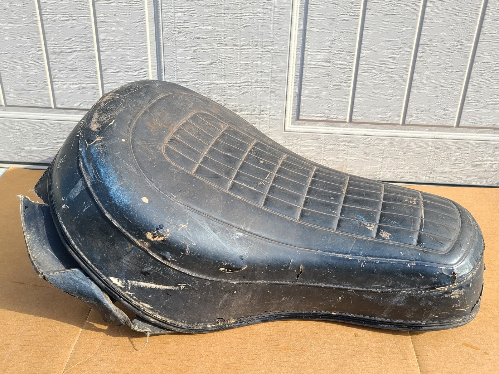 STOCK HARLEY PANHEAD SHOVELHEAD BLACK BUDDY SEAT FOR 1958-1984 FL | eBay