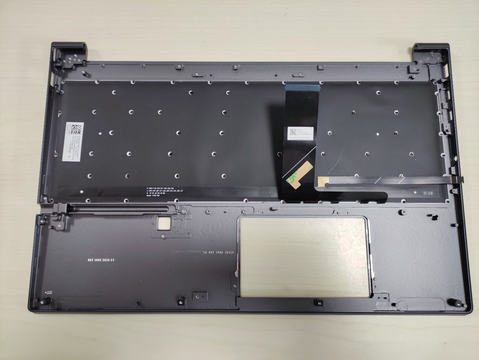 new GENUINE LENOVO Upper Case Palmrest 5CB0W43606 w/ BL keyboard C940 ...