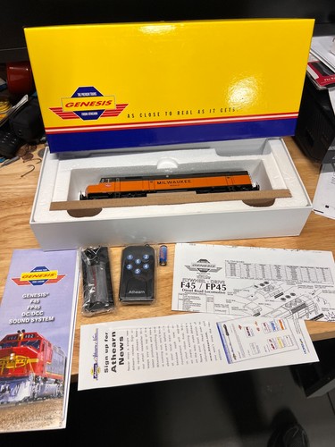 FP45 Athearns Milwaukee road DC / DCC GENESIS SOUND HO Scale w/HAND ...
