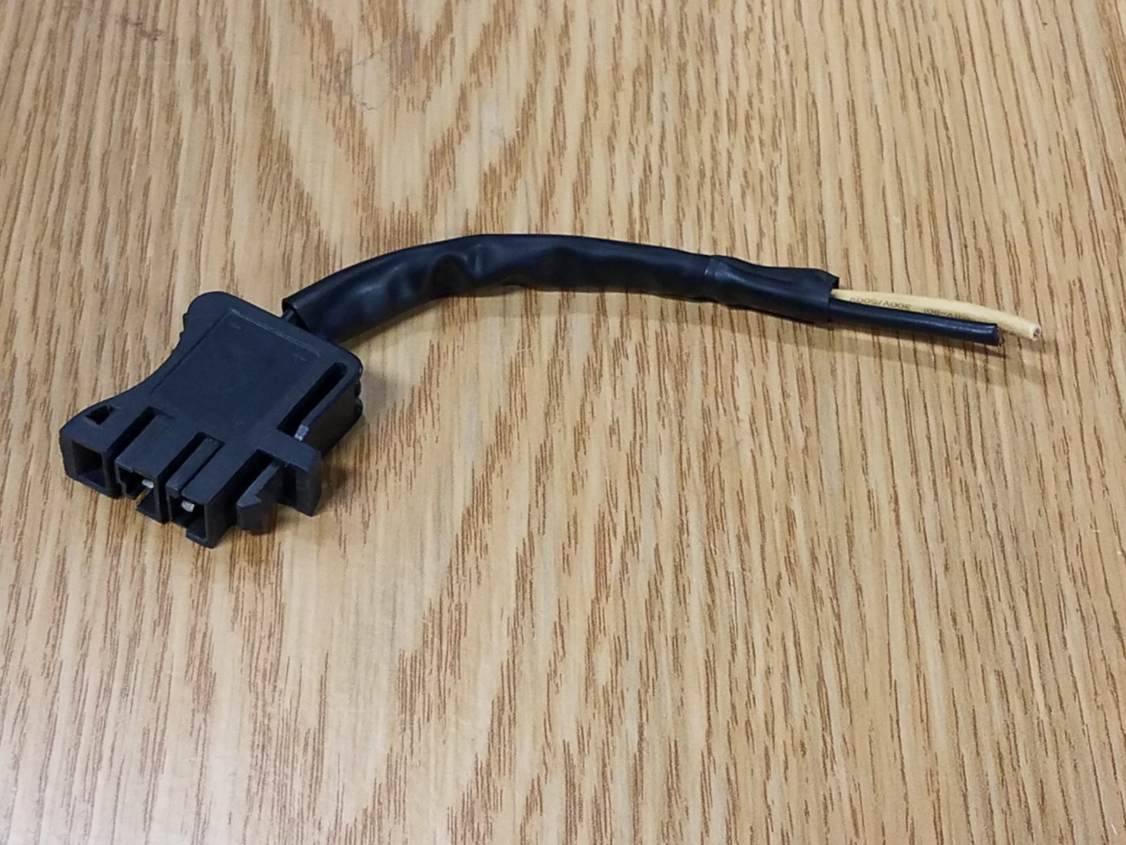 Dumar-Megatredz 12V Charger End Plug | eBay