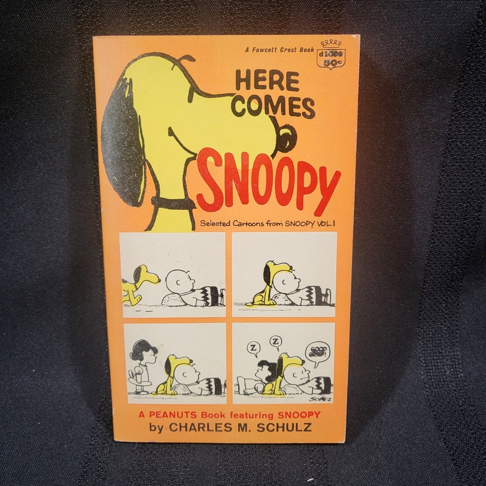 Charlie Brown Snoopy Peanuts Paperback Books Charles M. Schulz Vintage ...