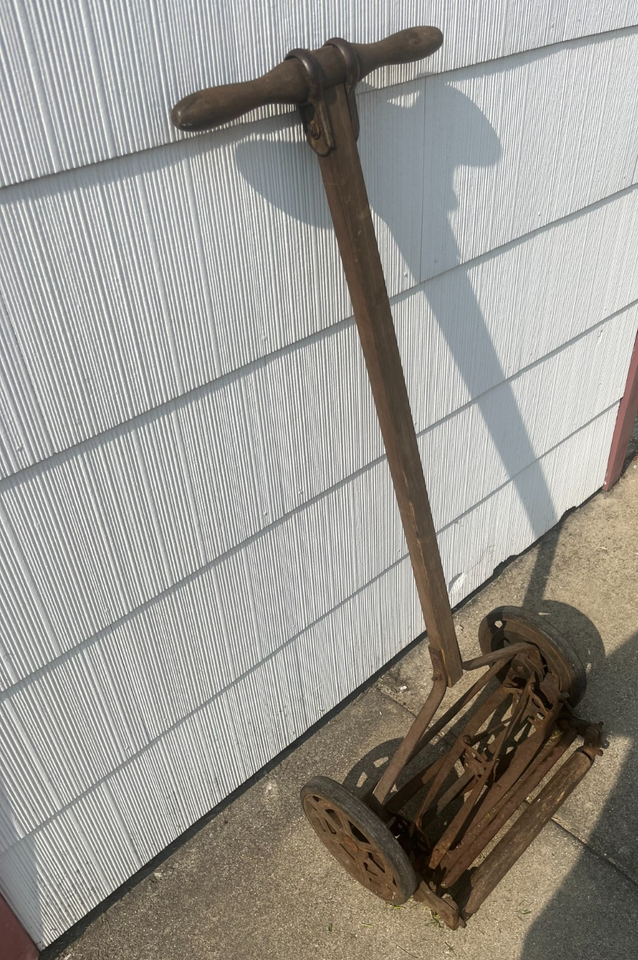 Vintage Reel Push Lawn Mower/Antique Manual Grass Cutter Wood Handle ...