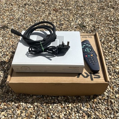 SKY PACE DIGIBOX SATELLITE RECIEVER WITH POWER CORD, SCART & REMOTE ...
