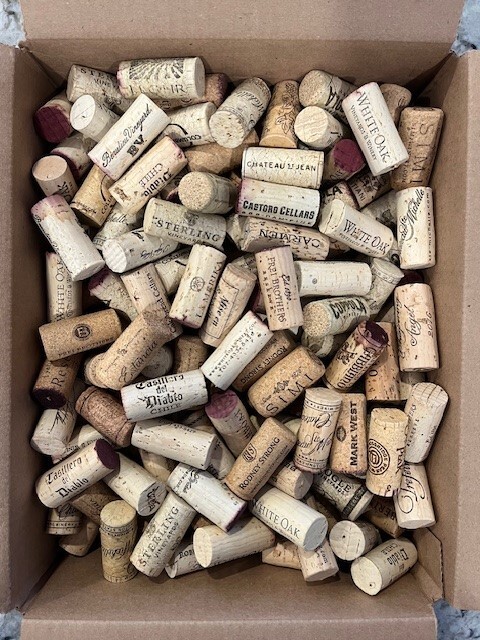 Lot of 200 Real Natural Used Wine Corks - Assorted - No Synthetic Or ...