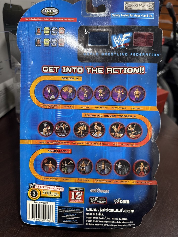 COMMISIONER FOLEY - WWF Wrestlemania XVII - Action Figure - NEW (2001 ...