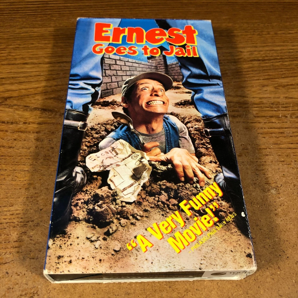 Ernest Goes To Jail Cast