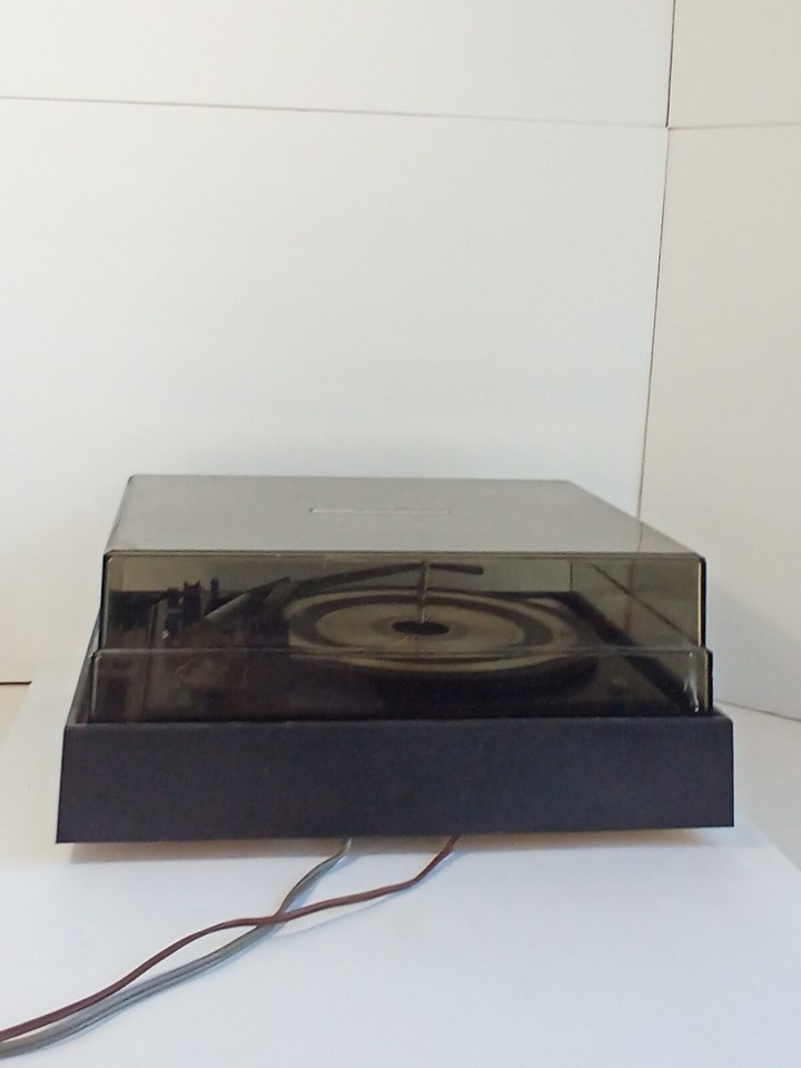 Electro Phonic Turntable Model B-31. BSR Professional Changer 0644 ...