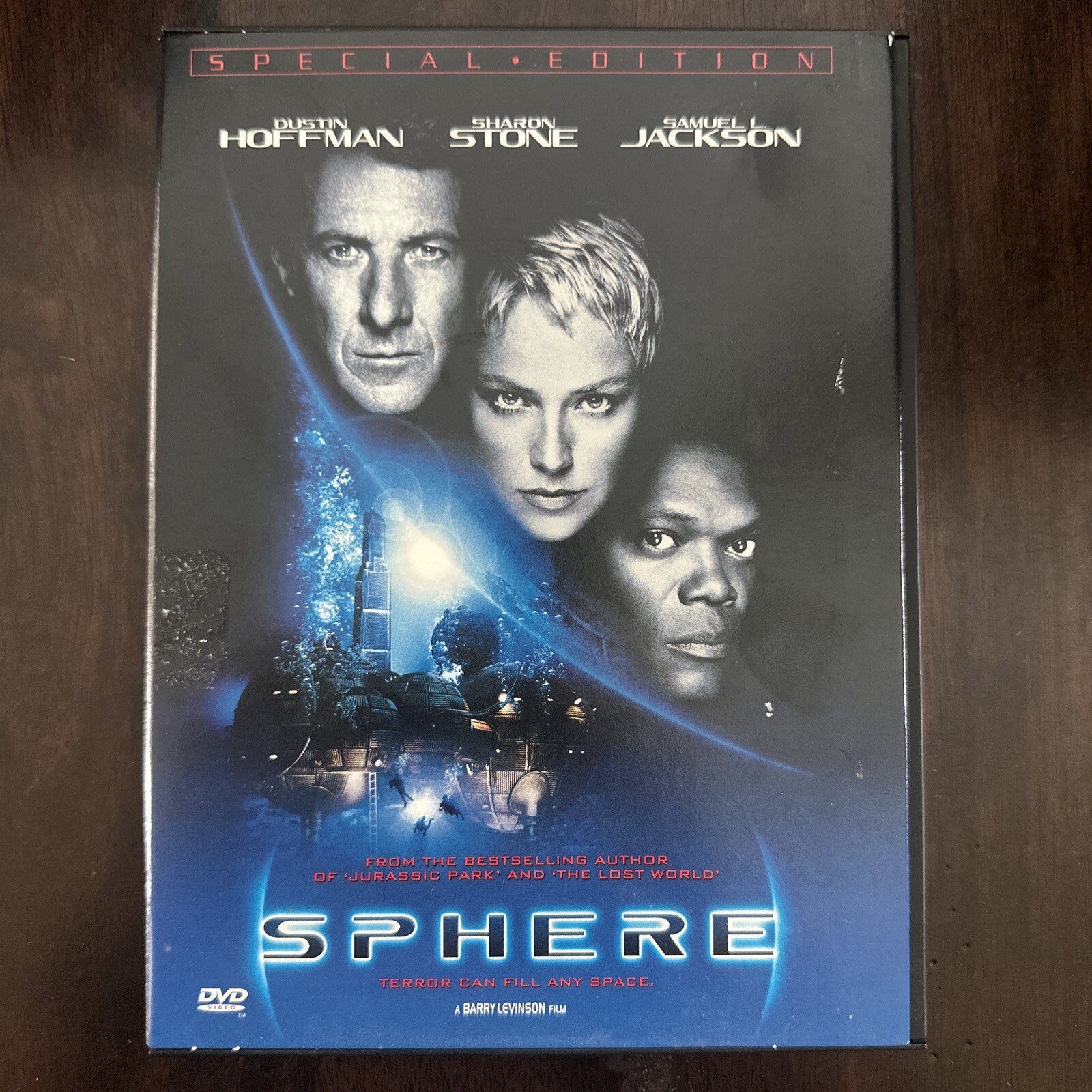 Sphere (DVD, 1998) dustin hoffman sharon stone samuel l jackson ...