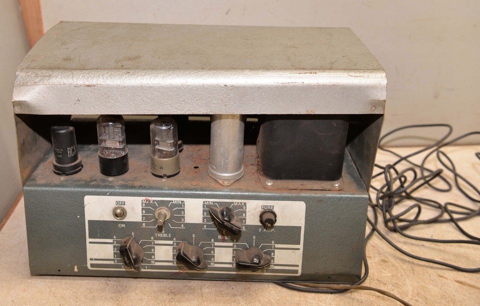 Vintage tube amplifier Hi Fidelity collectible audio equipment early ...