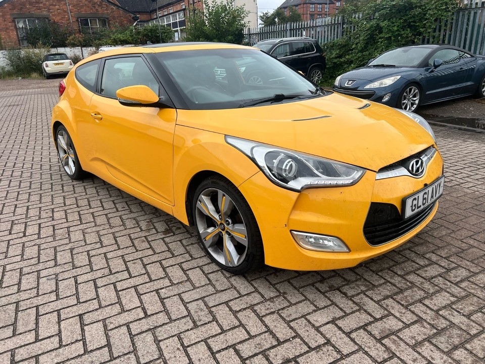 2012 Hyundai Veloster Sport Gdi Yellow Spares Or Repairs Engine ...