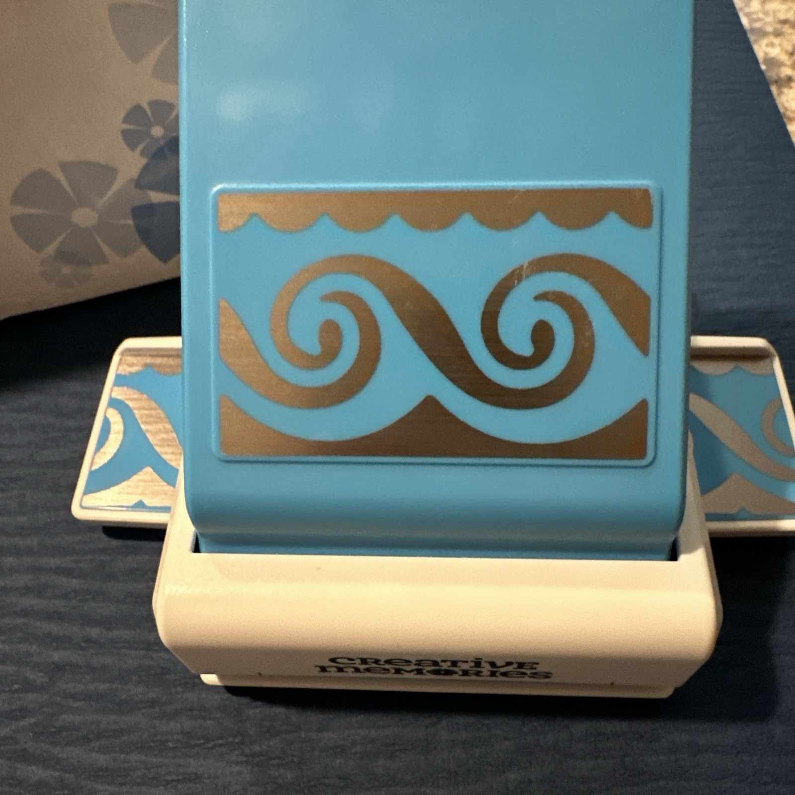 Creative Memories TIDAL WAVE Decorative Border Punch - NEW NO BOX! LTD ...