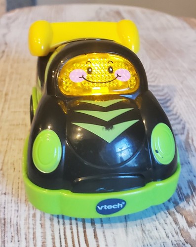VTech Go Go Smart Wheels Race Car Talking Light & Sound Green and Black ...