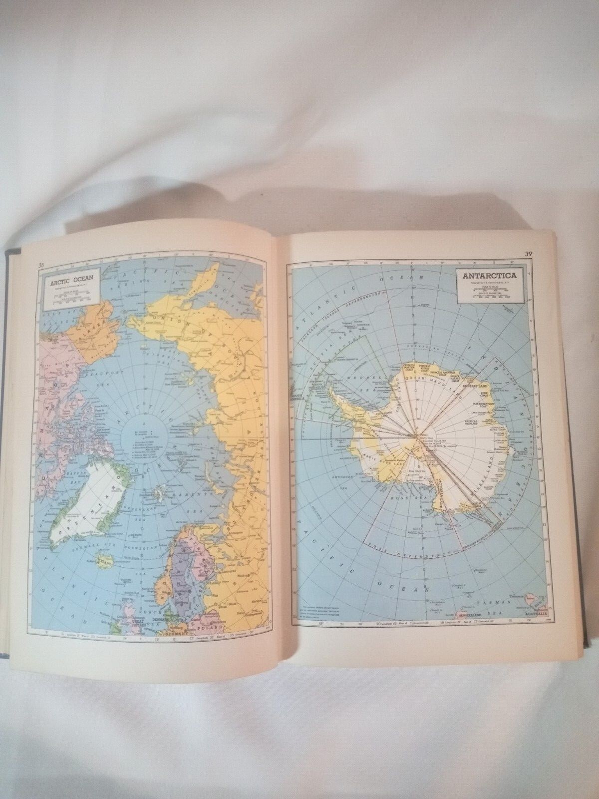 Vintage 1950 C.S. Hammond & Co. Hammonds Complete World Atlas Hardcover ...