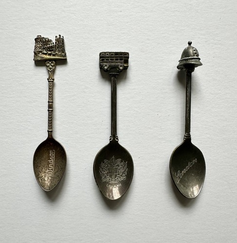 lot 3 vintage London England Windsor souviner spoons collectable | eBay