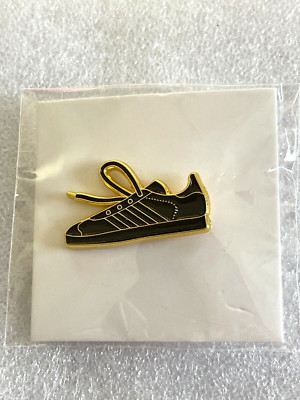Brown and Gold Tone Tennis Running Walking Shoes Shoe Lapel Pin. # B | eBay