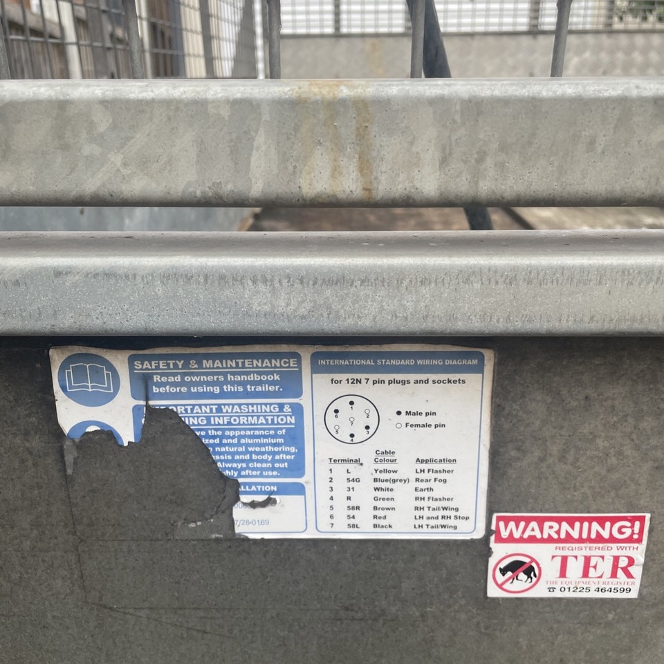 Trailer, i4 Williams GD85 twin axle, wheel clamp and trailer hitch lock ...