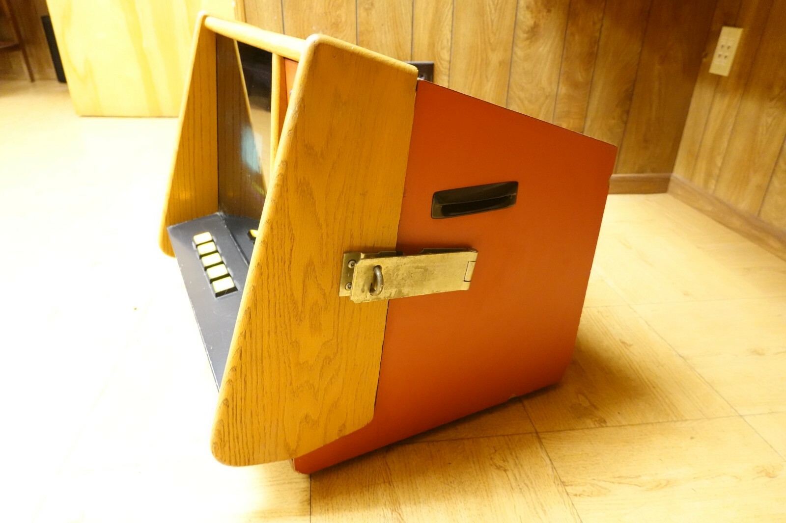 RARE! 1983 Merit Industries Pit Boss Fully Functional Working Arcade ...