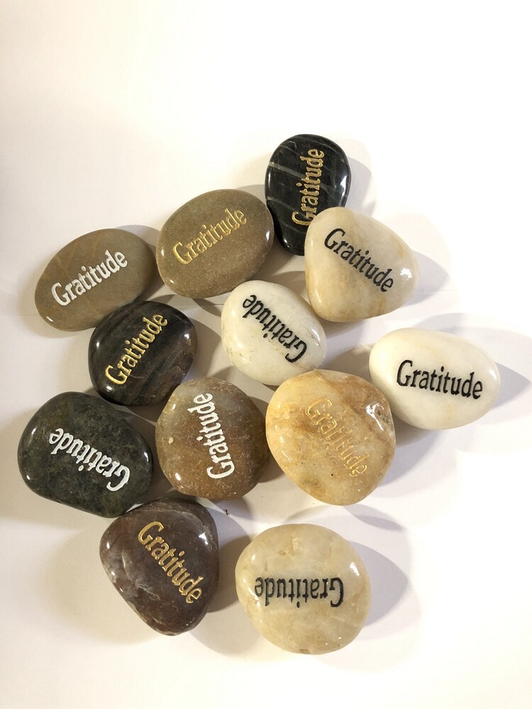 Lot of 100pcs Inspirational Word River Stones Etched Engrave Carve ...