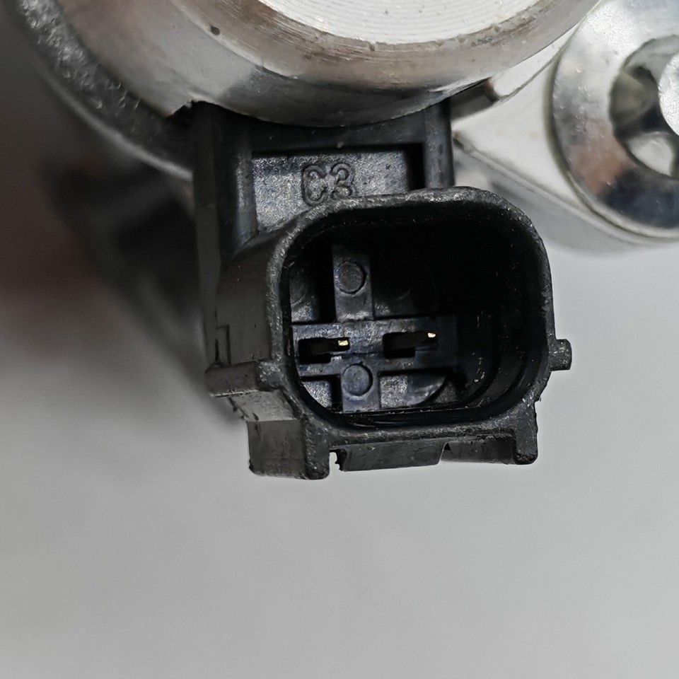 NEW Honda 15811R40A01 Variable Valve Timing VVT Solenoid for Accord ...